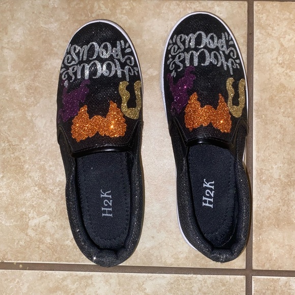 H2K | Shoes | Hocus Pocus Shoes Size 6 | Poshmark